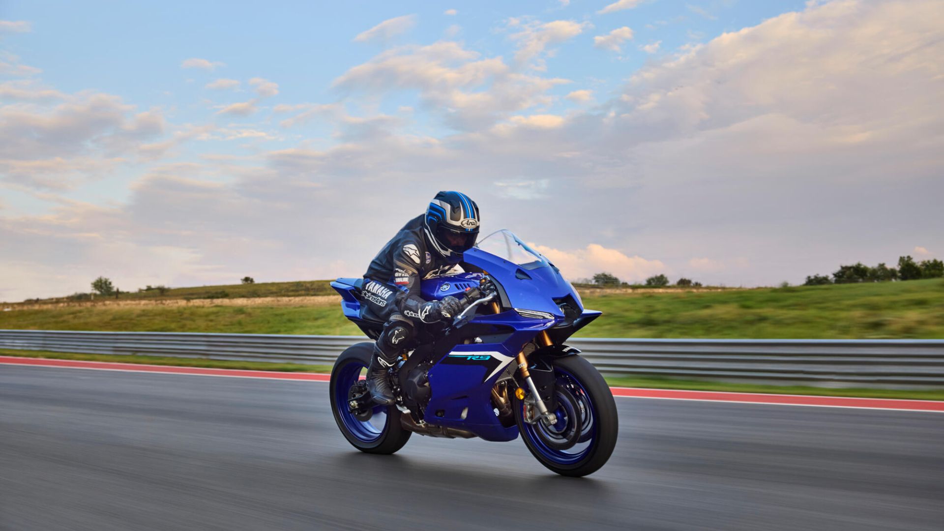 Yamaha Motorcycles | New & Used Bikes | Charles Hurst